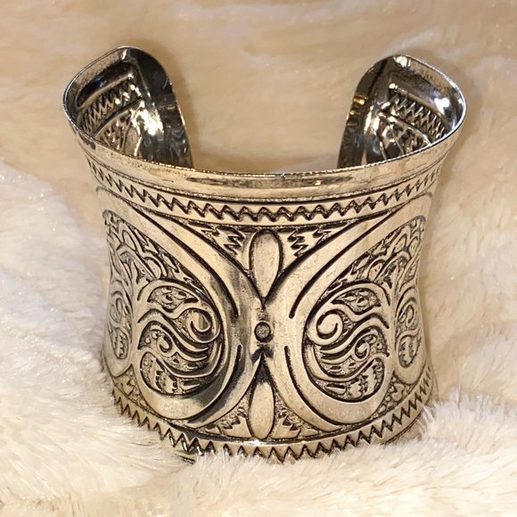 Jewelry | Embossed Womens Boho Bohemian Gypsy Silver Metal Wide Wrist ...